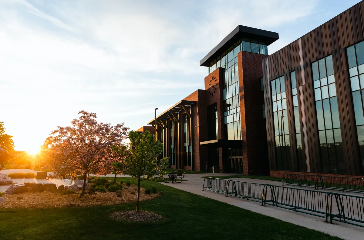 Foundation & Alumni Updates | Northern Magazine